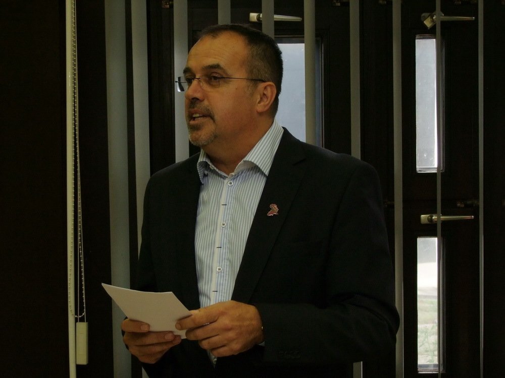 Entrevista a Sandor Balogh, copresidente de la Unión Africano-Húngara ...