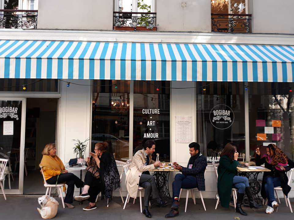 A new Hungarian bar has opened up in Paris! - Daily News Hungary