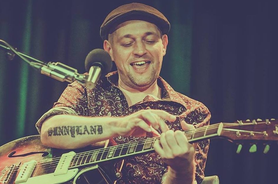 Biography about the Hungarian 'king of blues', Little G Weevil - Daily ...