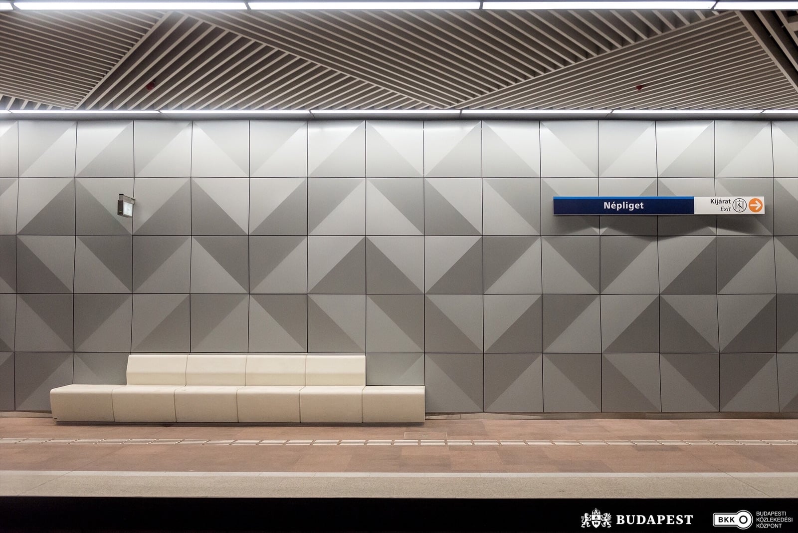 Renewed Budapest metro line 3 section opens - Photos - Daily News Hungary