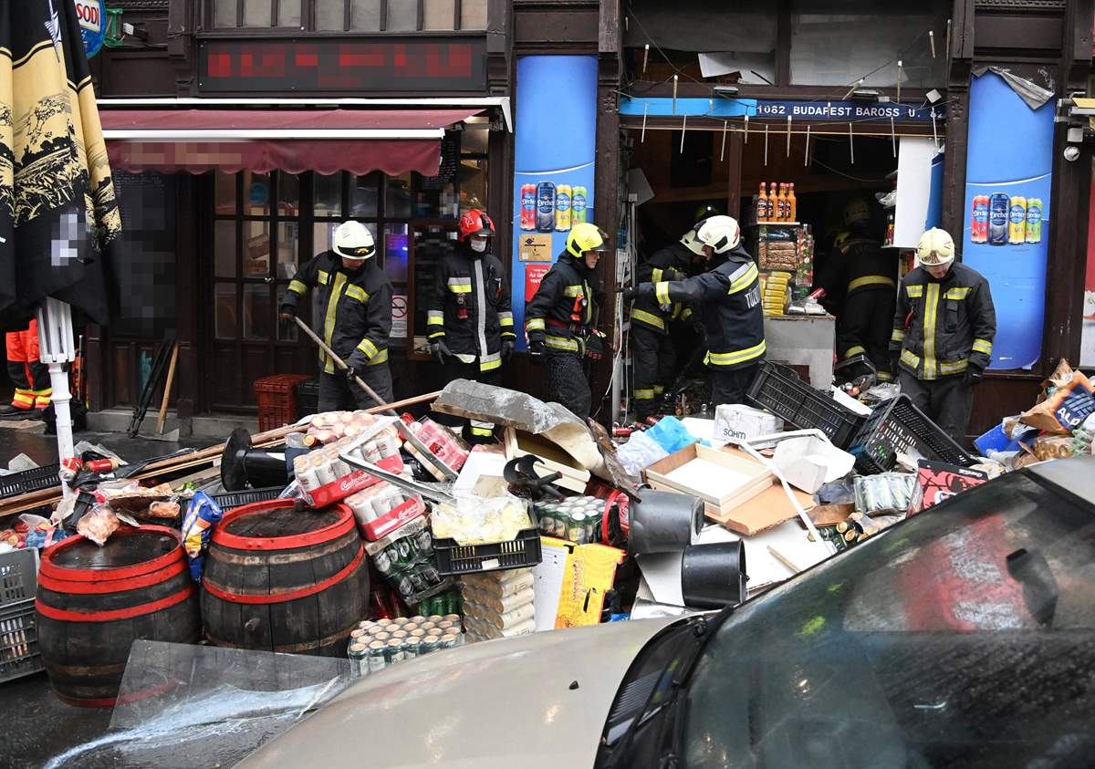 Tragedy in Budapest: shop collapsed, one died - PHOTOS - Daily News Hungary