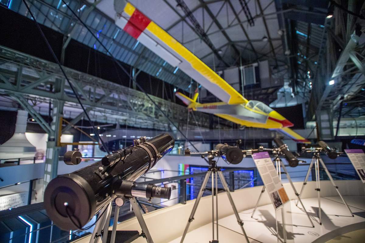 Exhibition showcasing great Hungarian inventors, inventions opens in ...