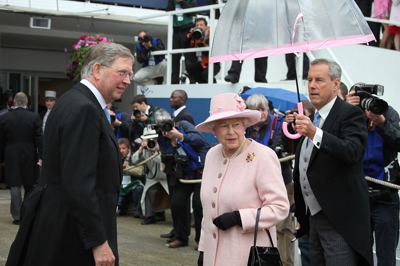 Elizabeth II is 96 years old today: here is how she is 1/16 Hungarian ...
