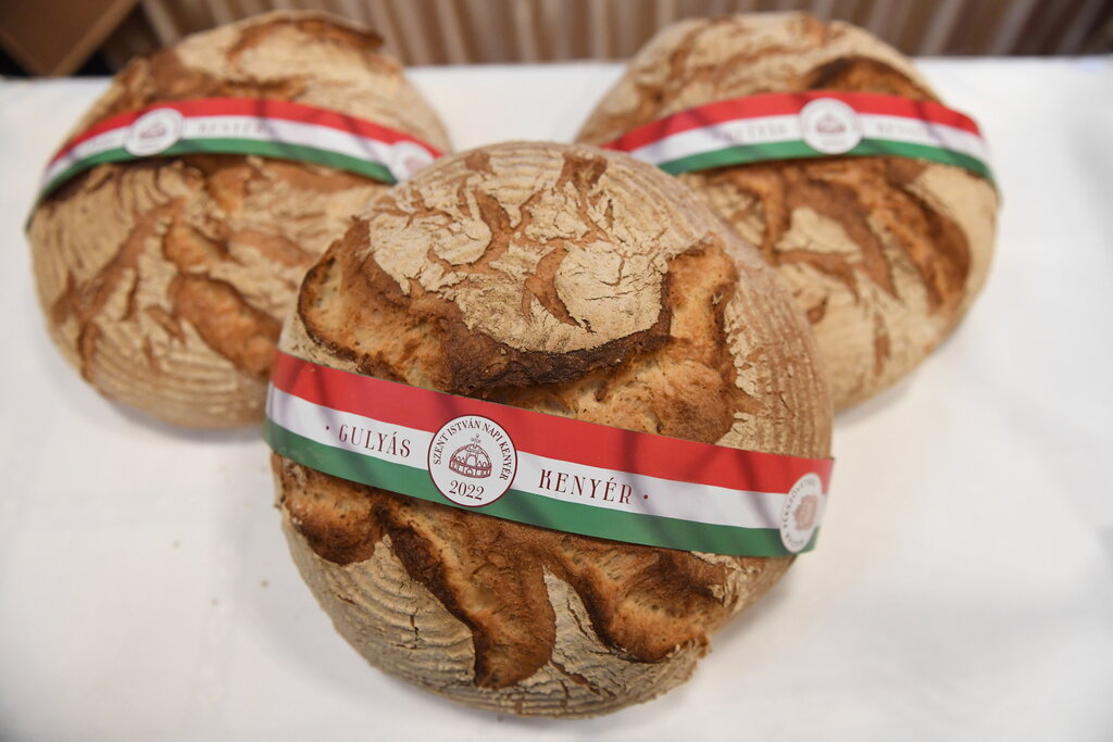 This year's Bread of Hungarians to be ready soon - DailyNewsHungary