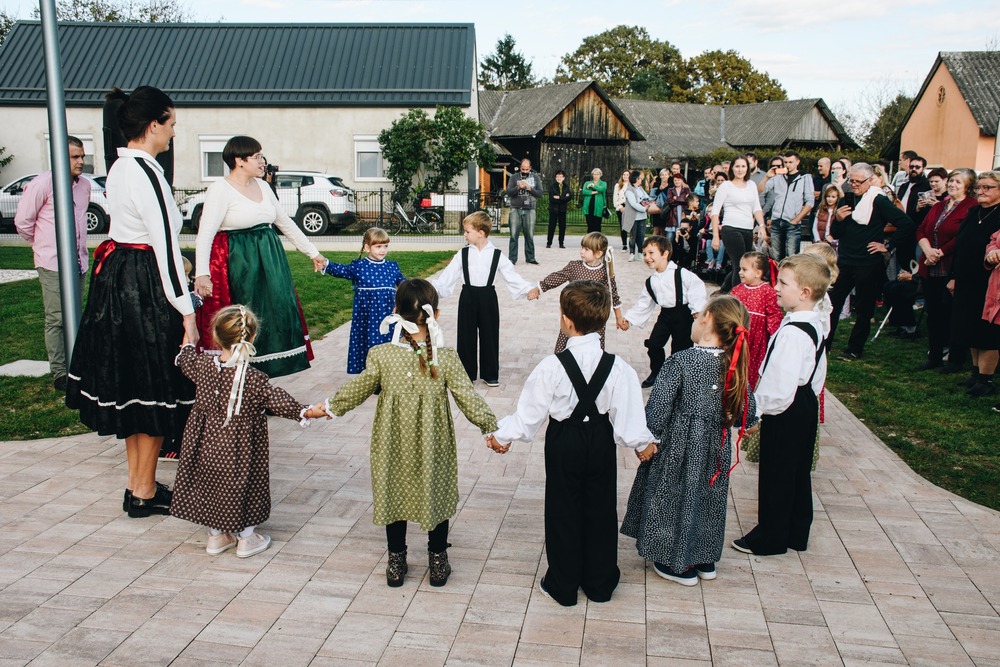 PHOTOS: Centre for Hungarian children opened in Slovenia - Daily News ...