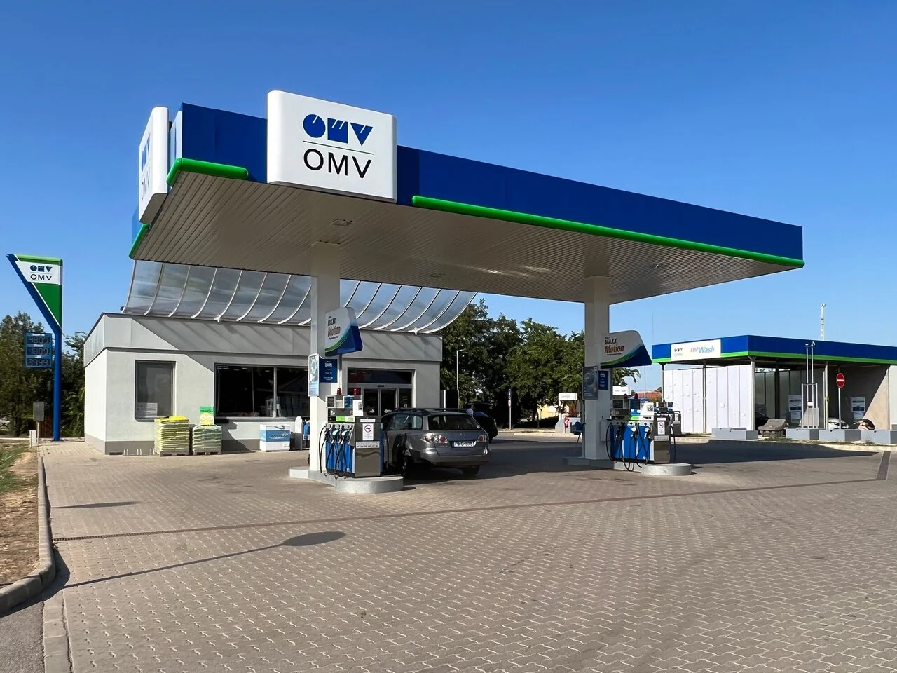 Gasoline price to grow significantly from Wednesday in Hungary ...