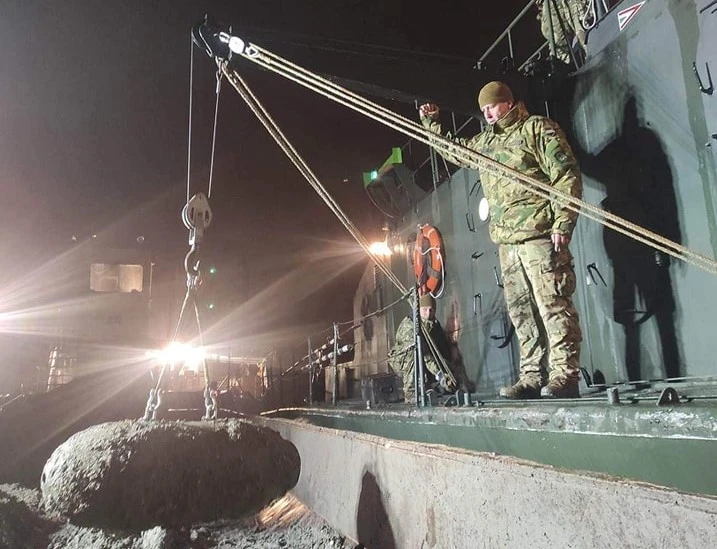 PHOTOS: Gigantic WW2 bomb found in Budapest - Daily News Hungary