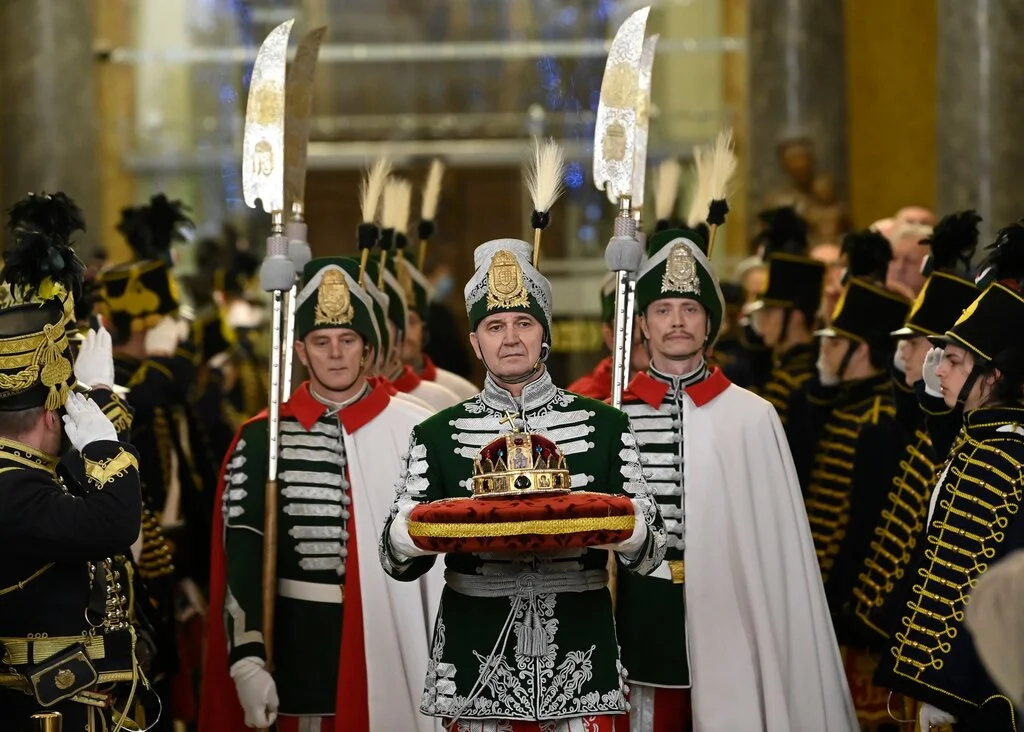 PHOTOS: anniversary of Holy Crown's return by US marked in Budapest ...