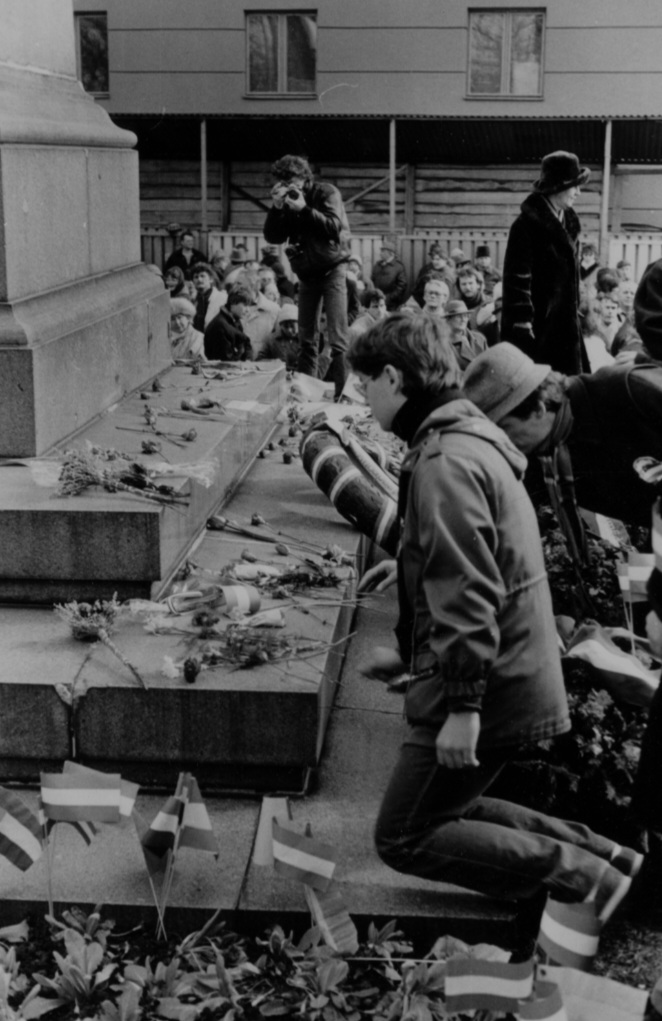 PHOTO GALLERY: Why were 15 March celebrations oppressed in communist Hungary? - Daily News Hungary