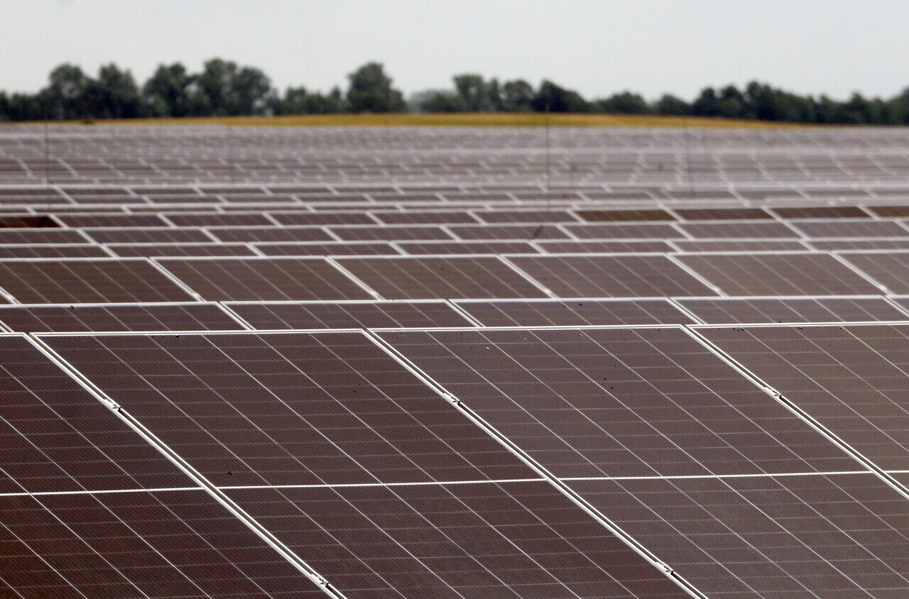 Hungary's largest solar park inaugurated: it will produce enough ...