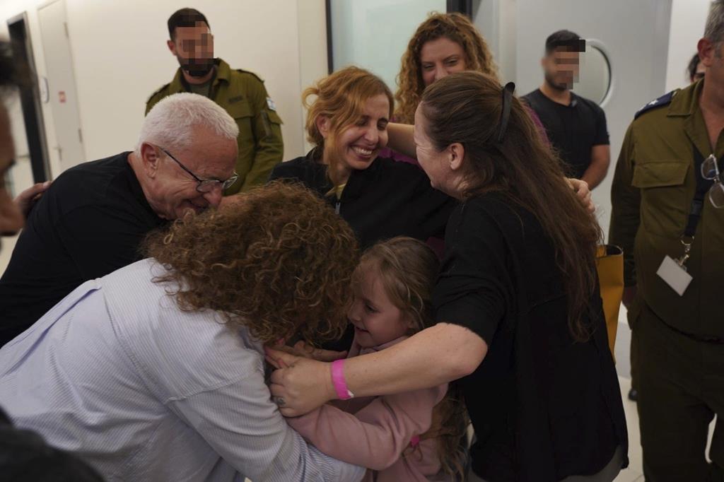 Hungarian girl released by Hamas: she talked about the horrors - Daily ...