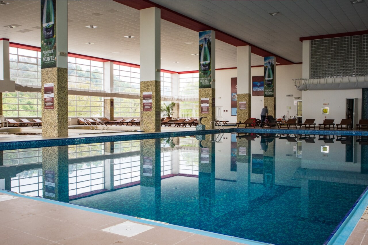 Amazing news: Special saltwater spa opens in Transylvania with new look ...