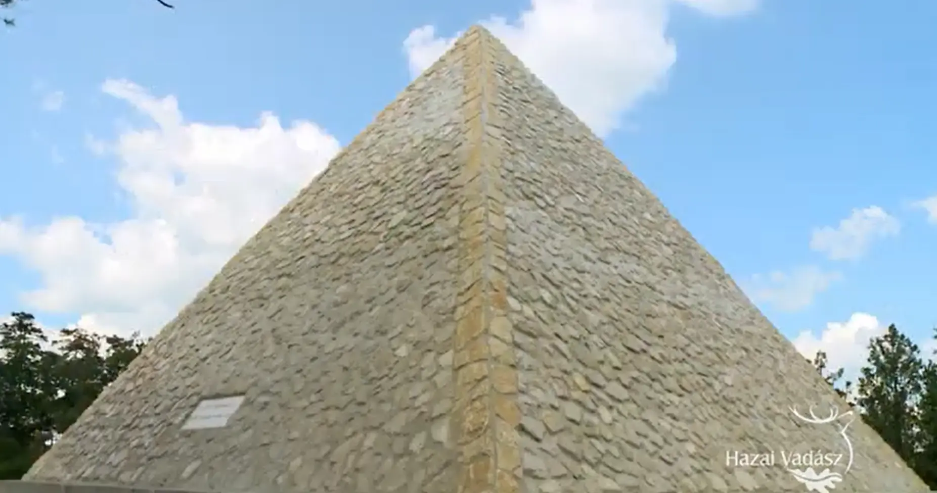 Hungary’s mysterious pyramid in the Bakony Hills: A tragic love story ...