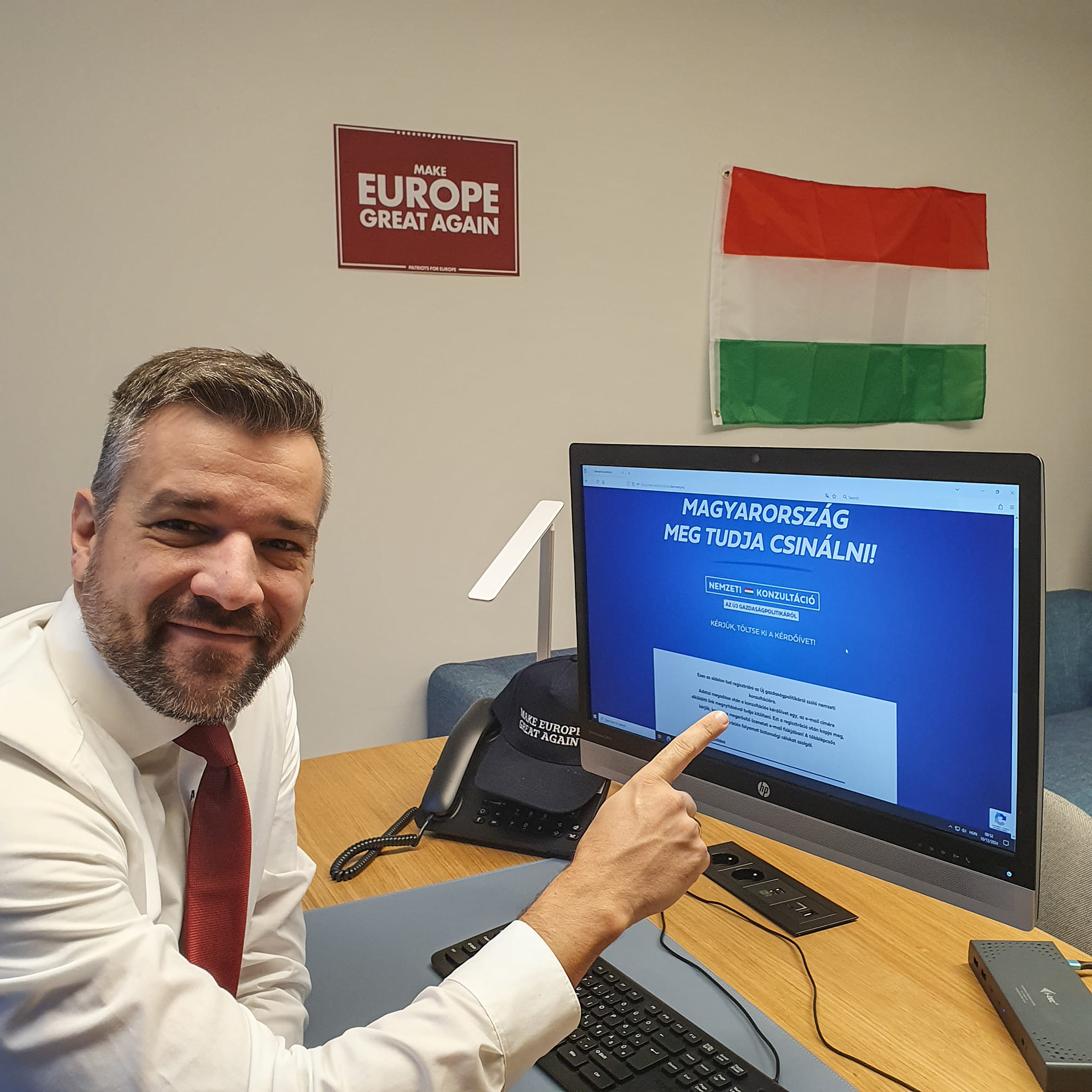 Europarlementariër van premier Orbán gaat vermeende "corruptiemachine ...